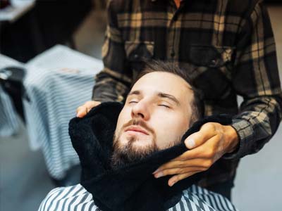 Gents Grooming Salon - Gentlemen's barber in London